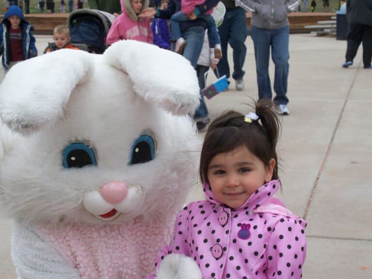 Updated: Easter Sunday! 64+ Easter Egg Hunts, Festivals & Bunny Photos ...
