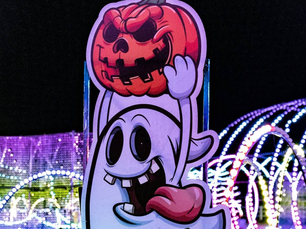 MHOTC Exclusive Deal: Save On Tickets To Drive-Thru Spooky Light Show ...