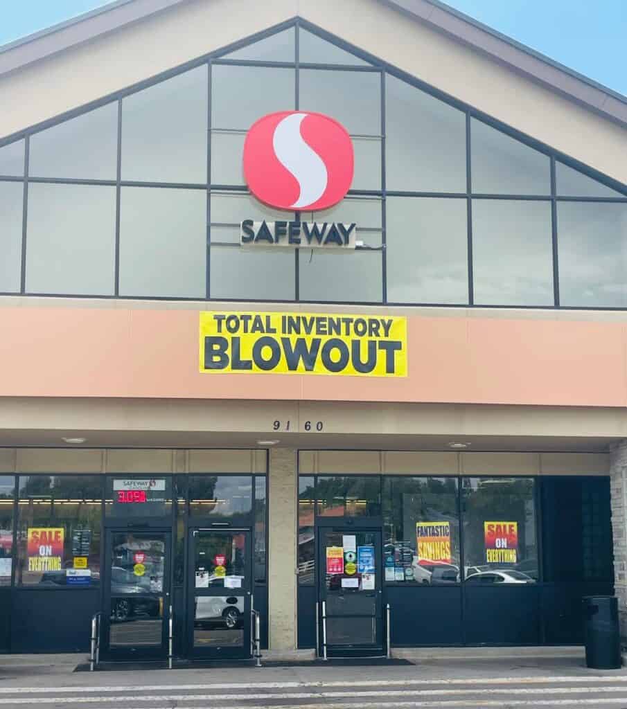 UPDATE: Closing Within Days - Discounts Increase Again! Safeway Closes ...